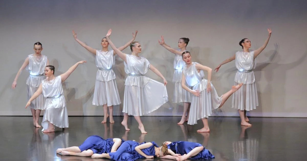 Exploring The Rich Tapestry Of Greek Dance